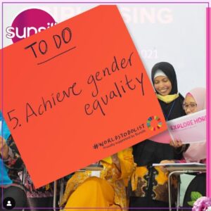 100+ Contoh Iklan Shampo Clear, Sunsilk, Pantene, dan Merek Lainnya